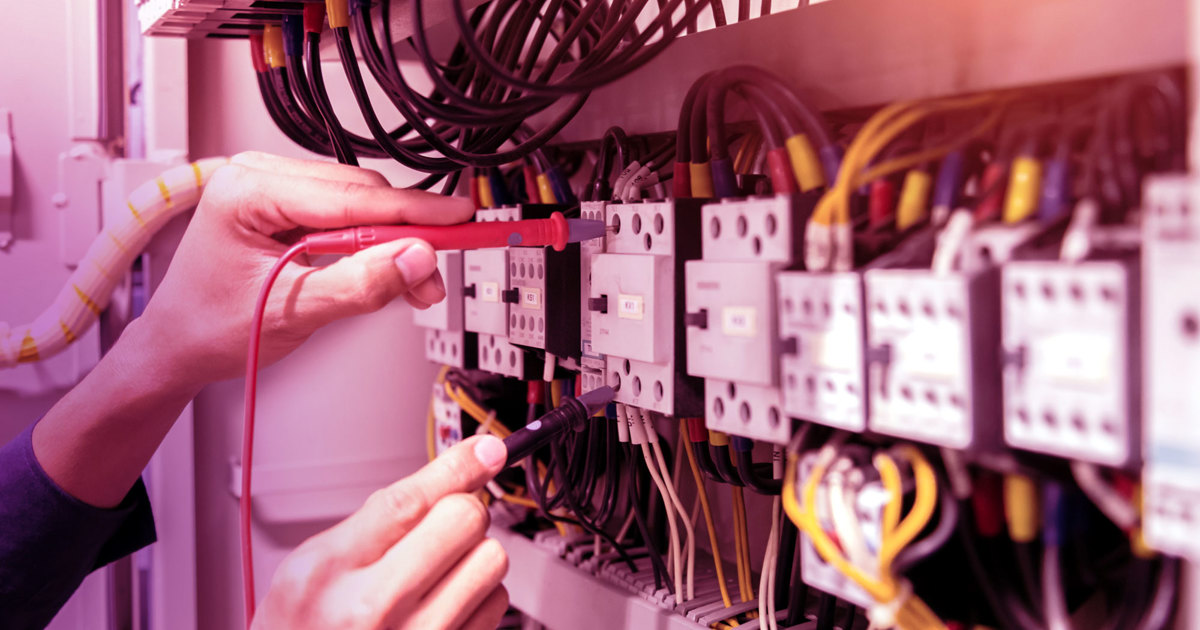 Certificate III in Electrotechnology (Electrician) | TAFE
